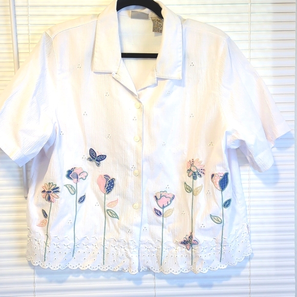 Koret | Tops | Vintage Koret City Blues White Embroidered Blouse | Poshmark